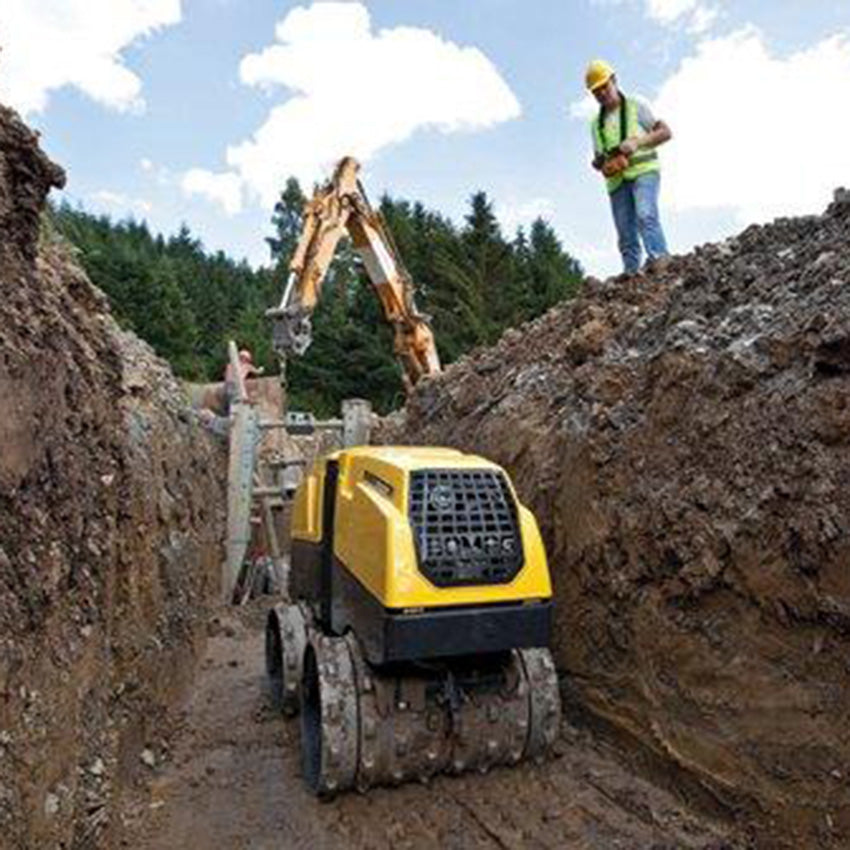 Remote Control Trench Roller 33 in – Falcon Equipment Rentals